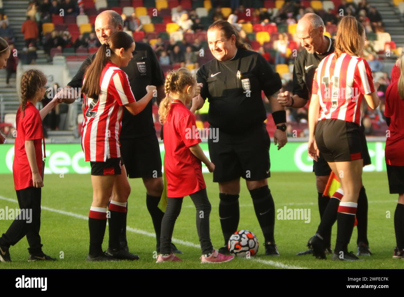 Lucy clark referee hi-res stock photography and images - Alamy