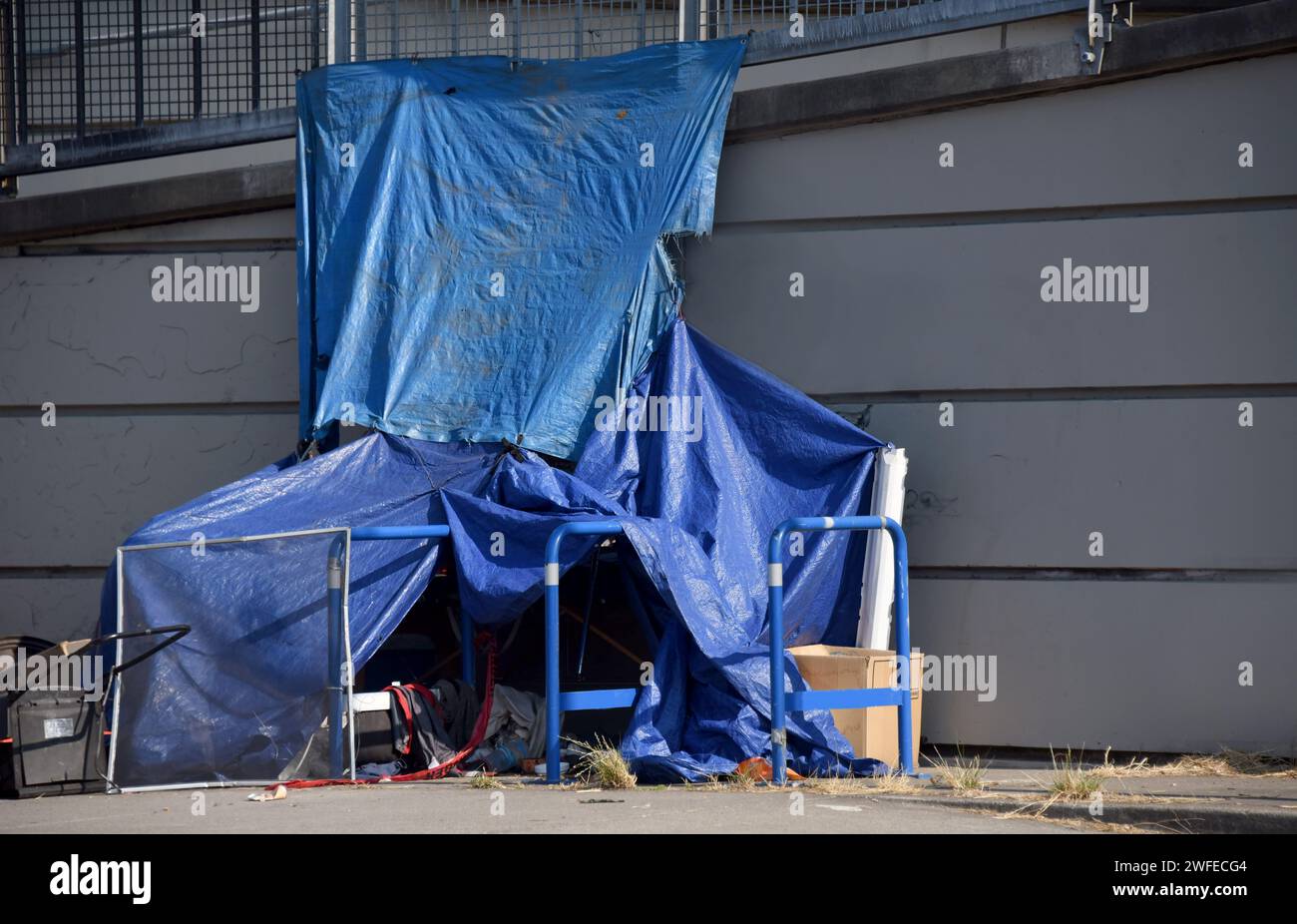 Portland and oregon and derelict hi-res stock photography and images ...