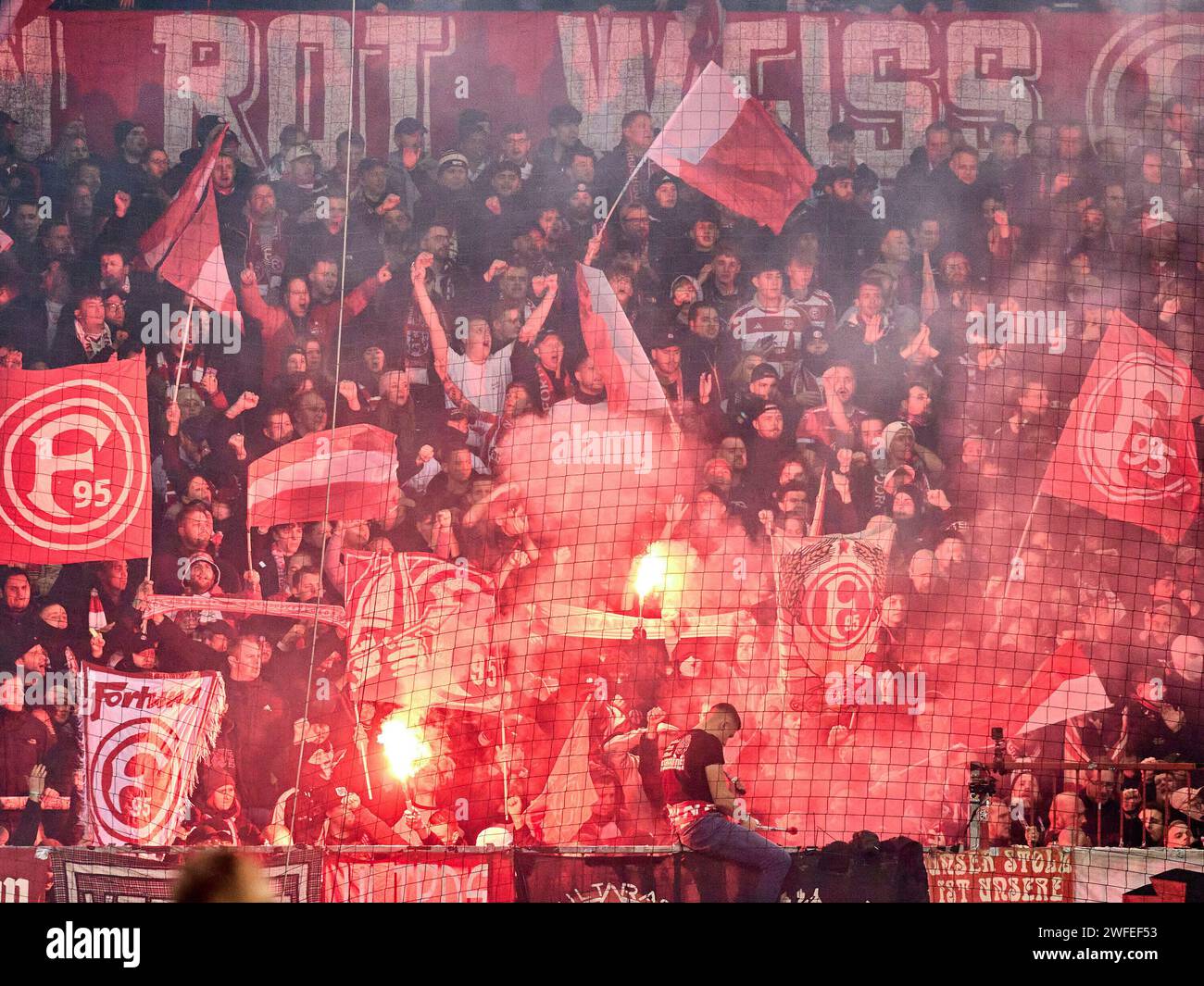 Hamburg, Deutschland. 30th Jan, 2024. Gaesteblock von Fortuna ...