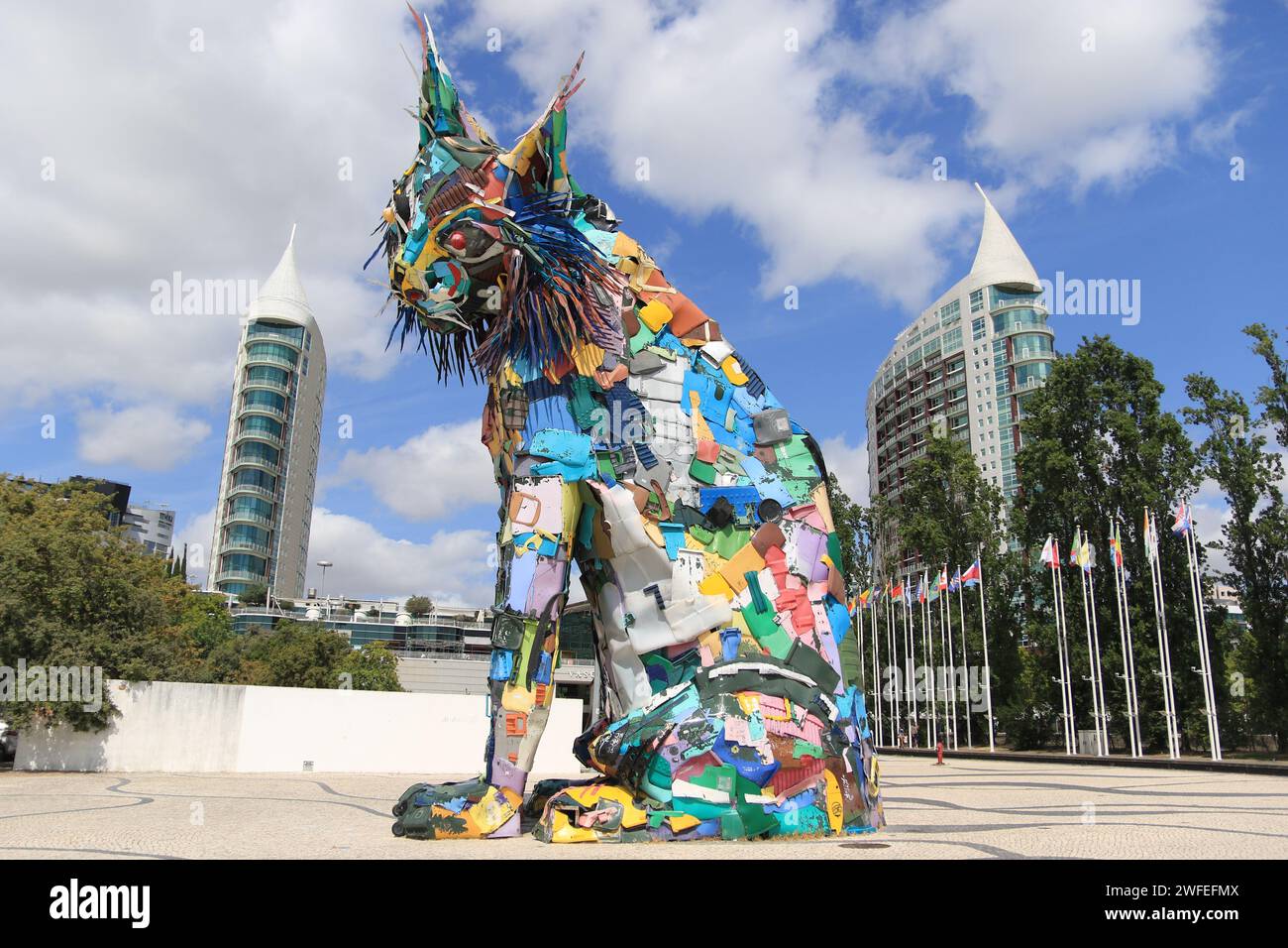 Cat statue of an Iberian Lynx by the artist Bordalo II made with ...