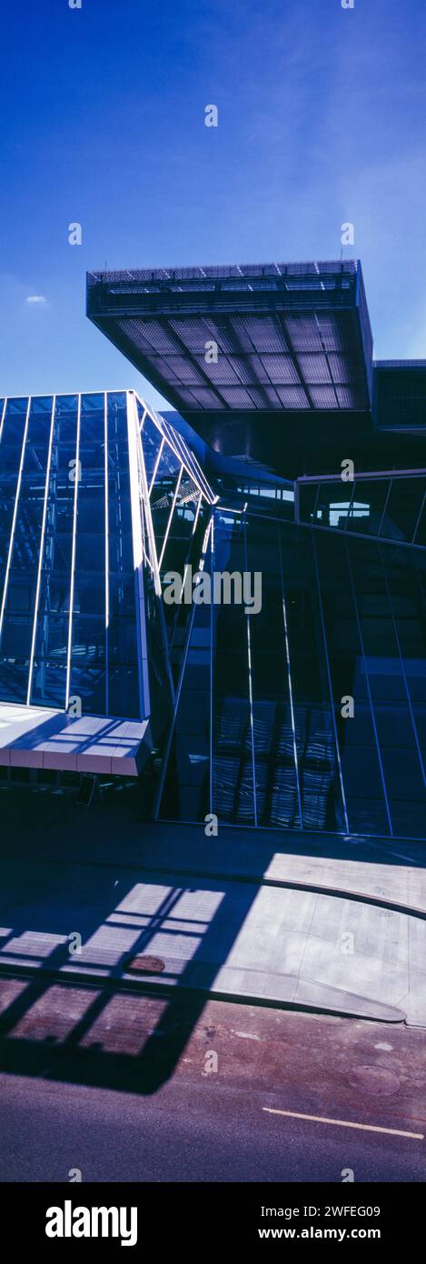 The akron art museum hi-res stock photography and images - Alamy