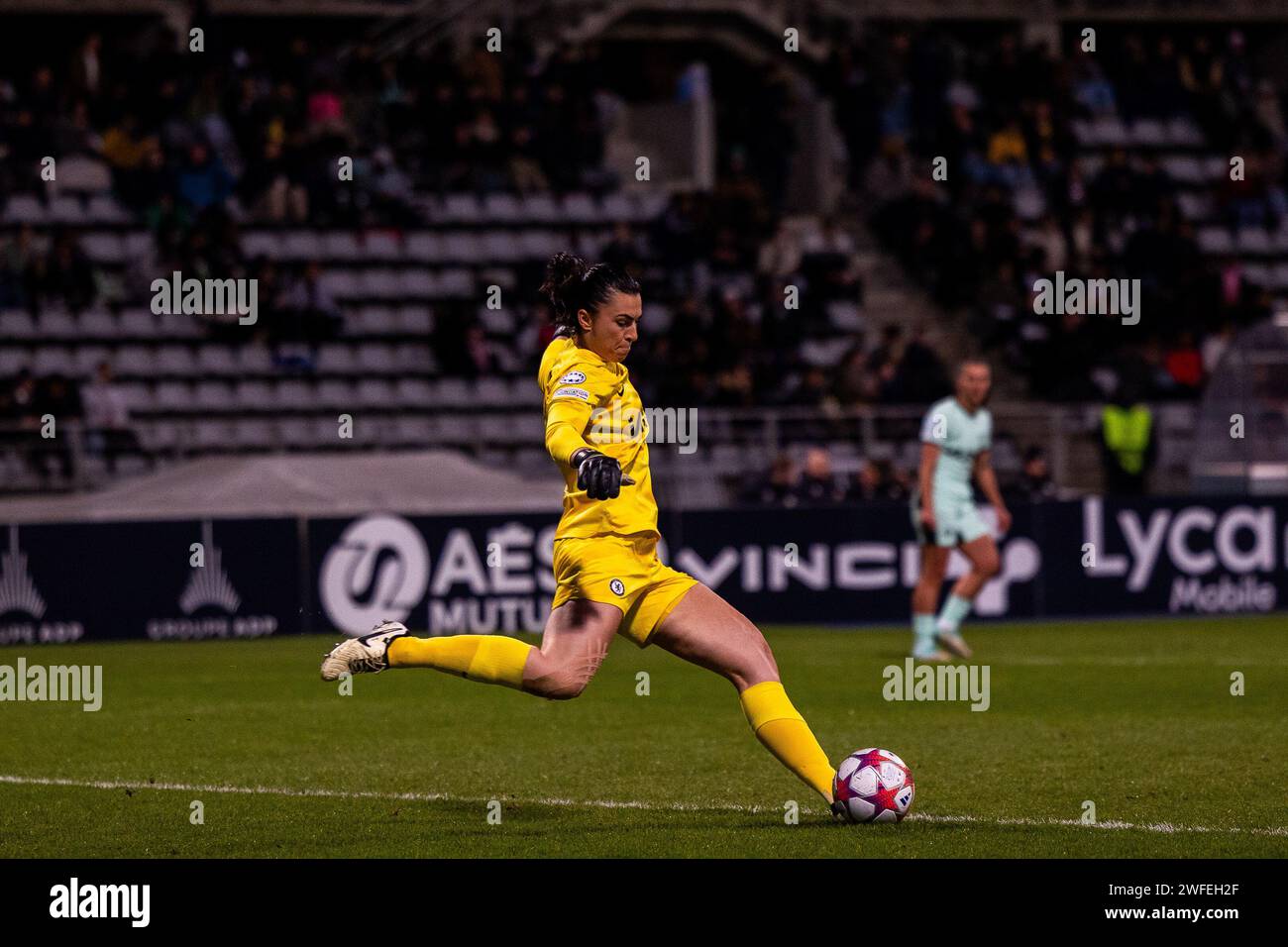 France. 30th Jan, 2024. Goalkeeper Zecira Musovic (1 Chelsea) in action ...
