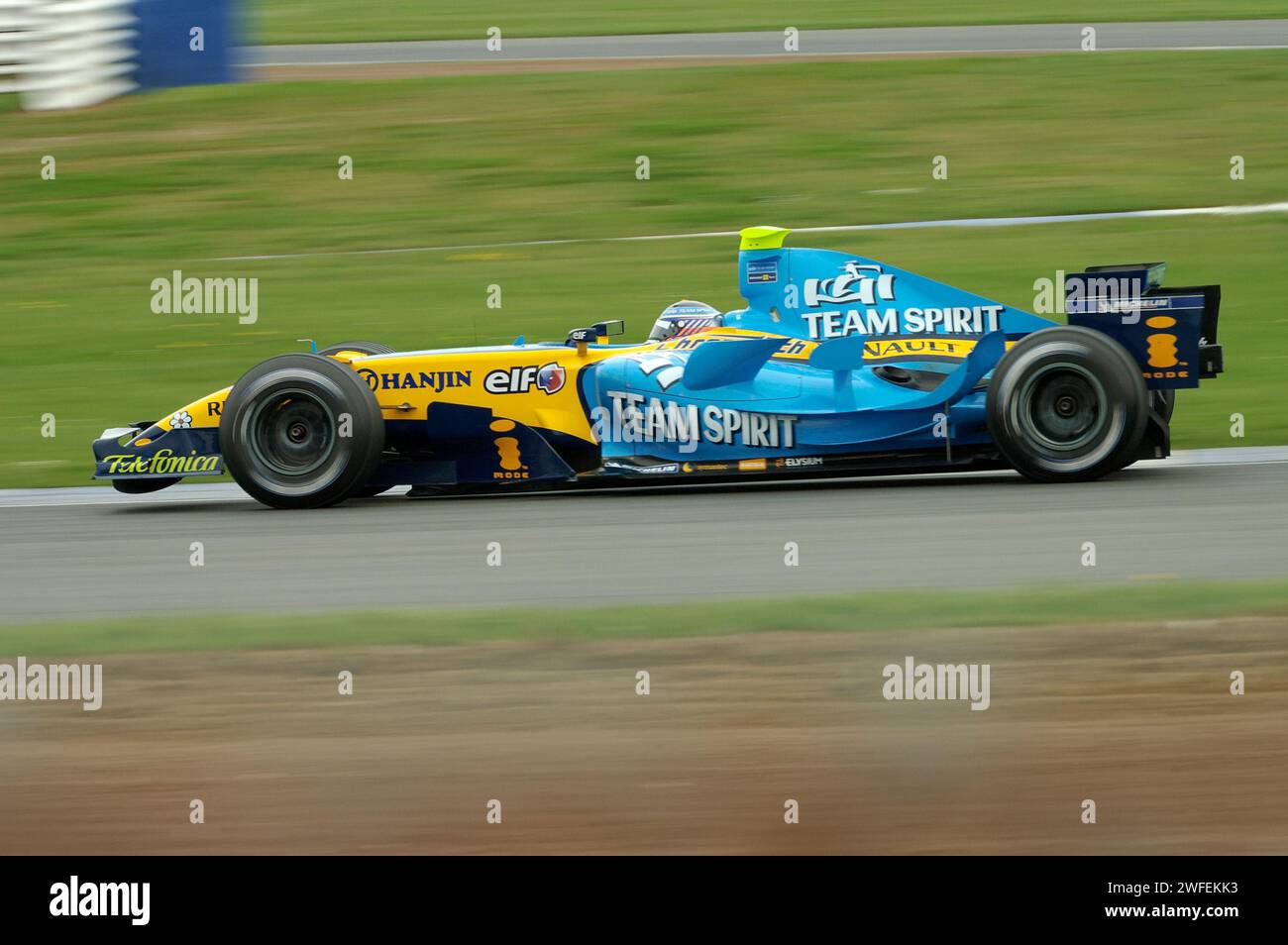 Renault rs26 v8 hi-res stock photography and images - Alamy