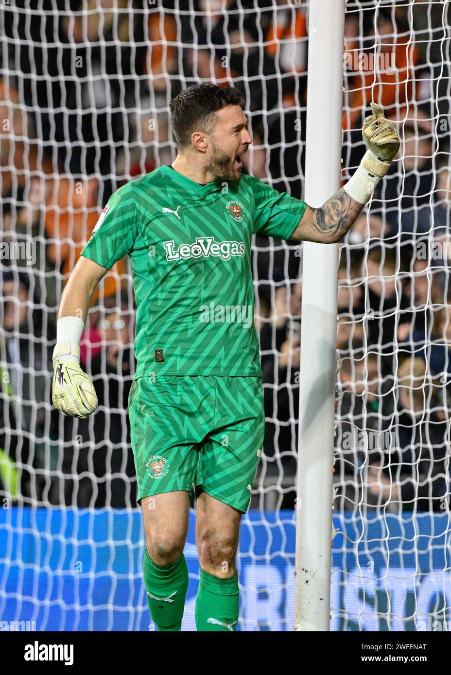 Richard O'Donnell of Blackpool celebrates his first penalty save during ...