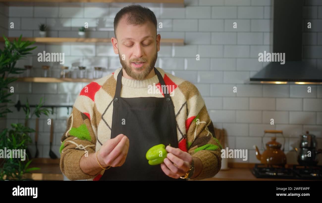 Smiling man chef food blogger hi-res stock photography and images - Alamy