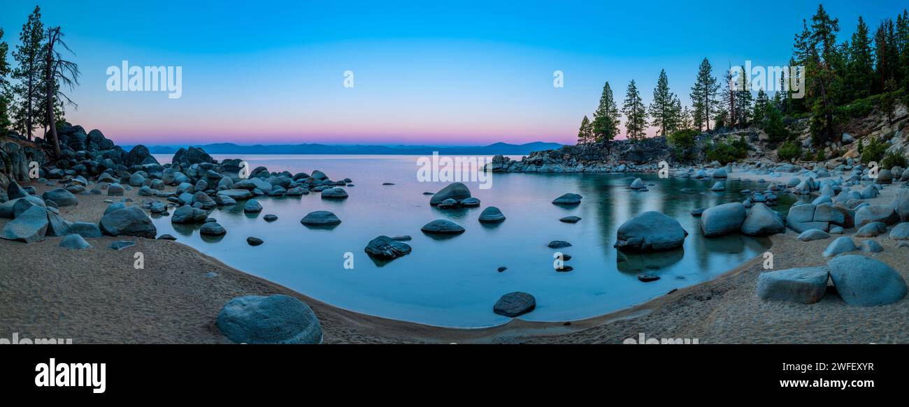 Sand beach cove hi-res stock photography and images - Alamy