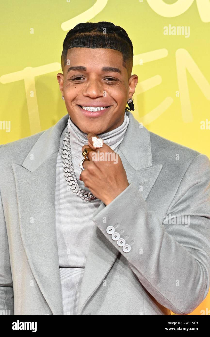 Elizabeth wosho hi-res stock photography and images - Alamy