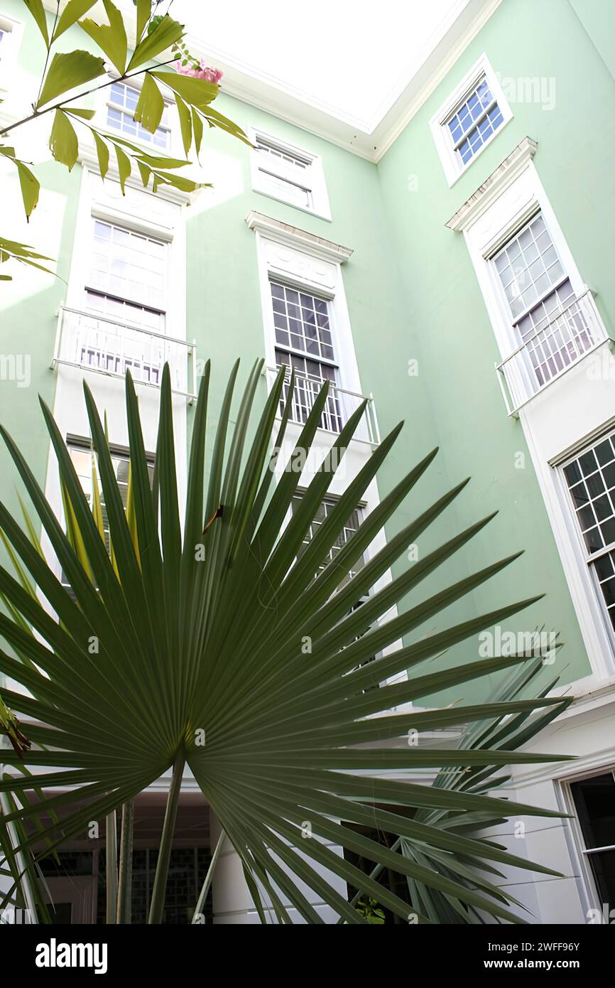 Multi climate hi-res stock photography and images - Alamy