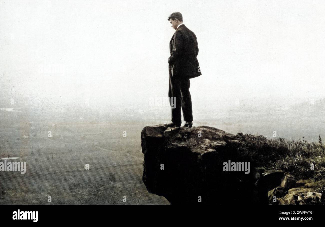 1900s man hi-res stock photography and images - Alamy