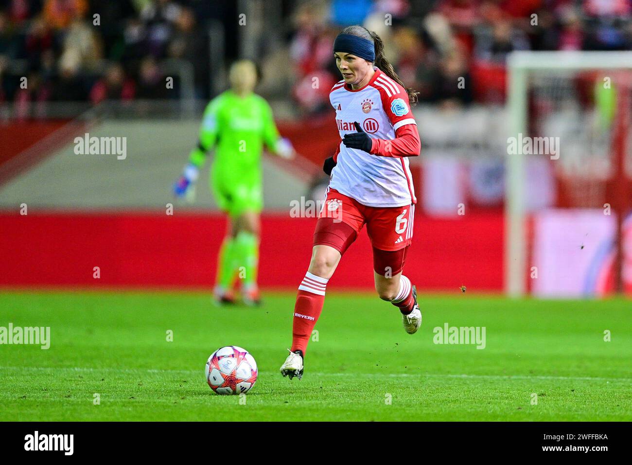 Uefa 2024 fútbol hi-res stock photography and images - Alamy
