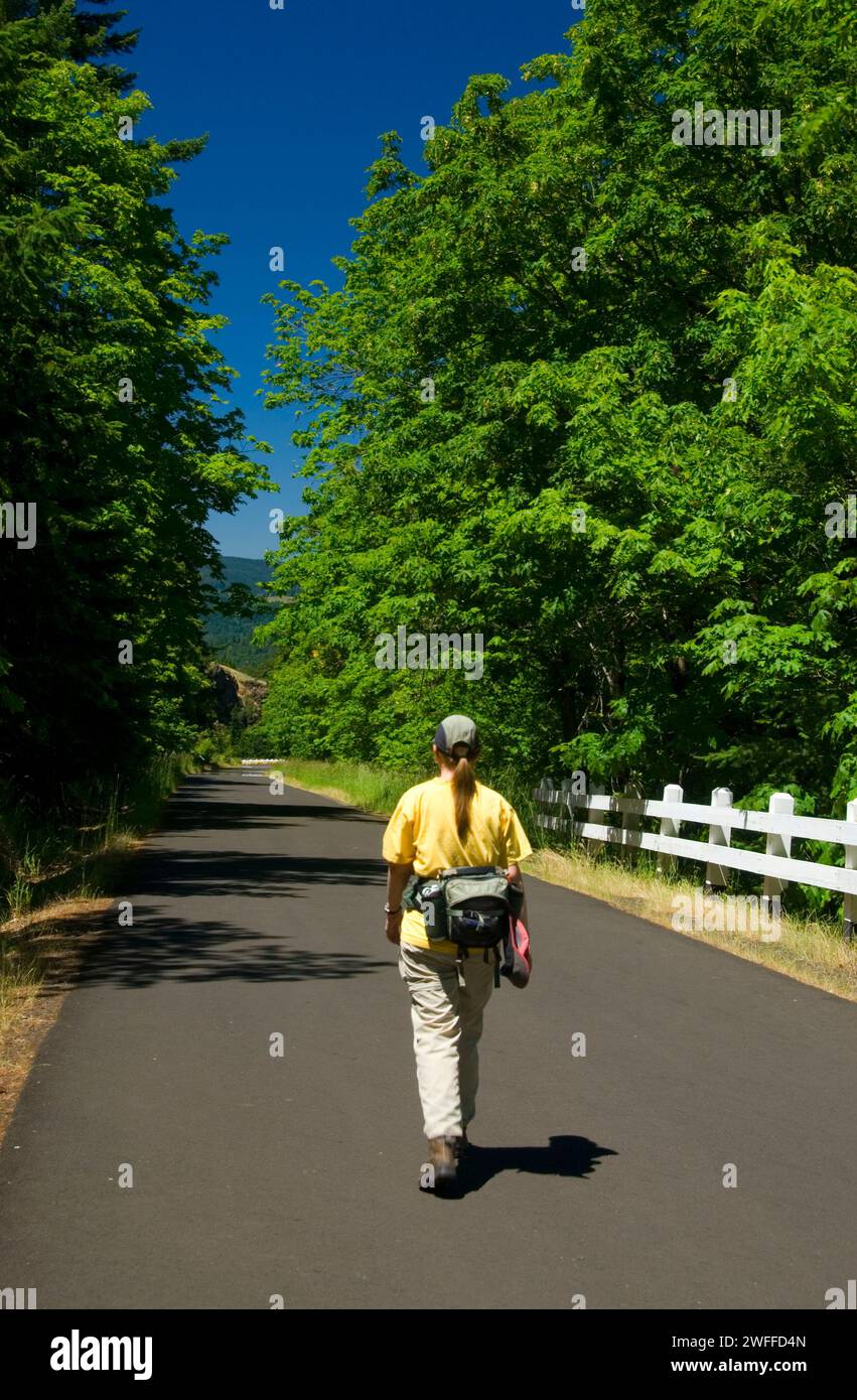 Trail with walker, Historic Columbia River Highway State Trail ...