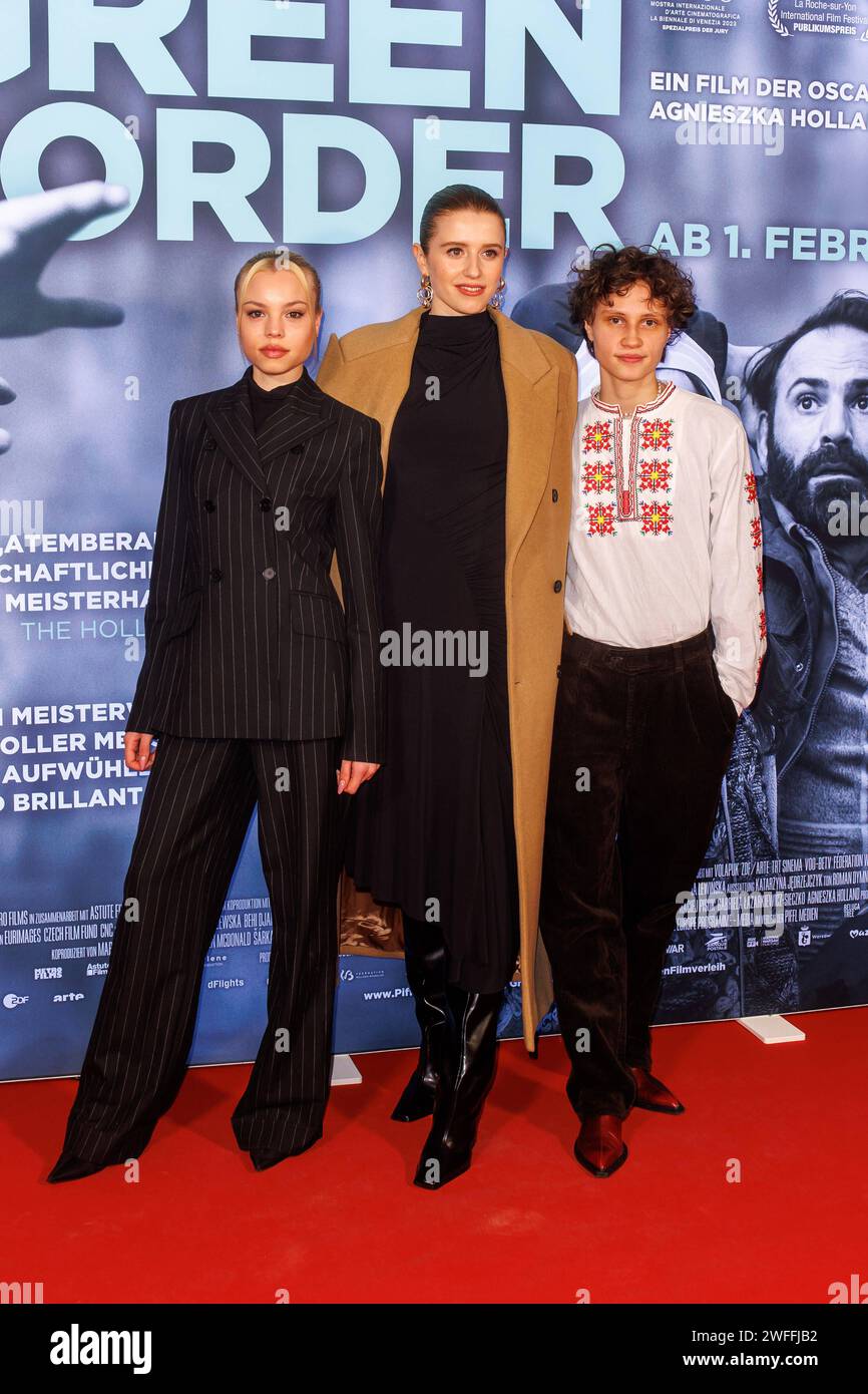 Film Premiere - Green Borderr Lea Zoe Voss bei der Premiere zum Film ...