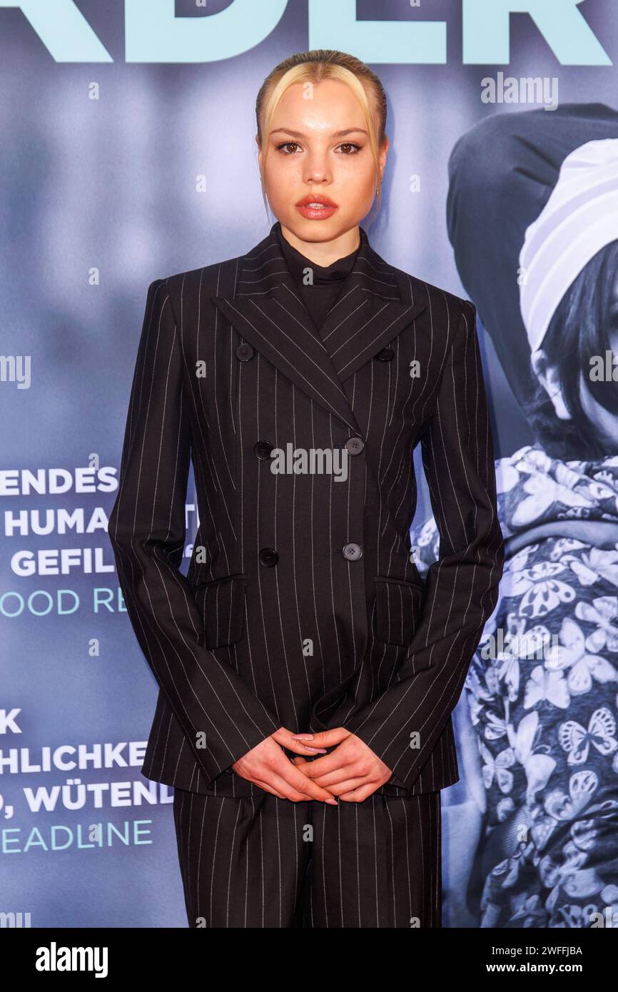 Film Premiere - Green Borderr Lea Zoe Voss bei der Premiere zum Film ...