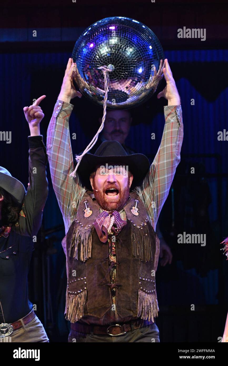 London, UK. 30th Jan, 2024. Jonathan Bourne performs at Bronco Billy ...