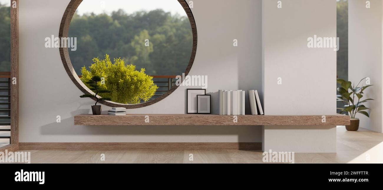 Japanese round window hi-res stock photography and images - Alamy