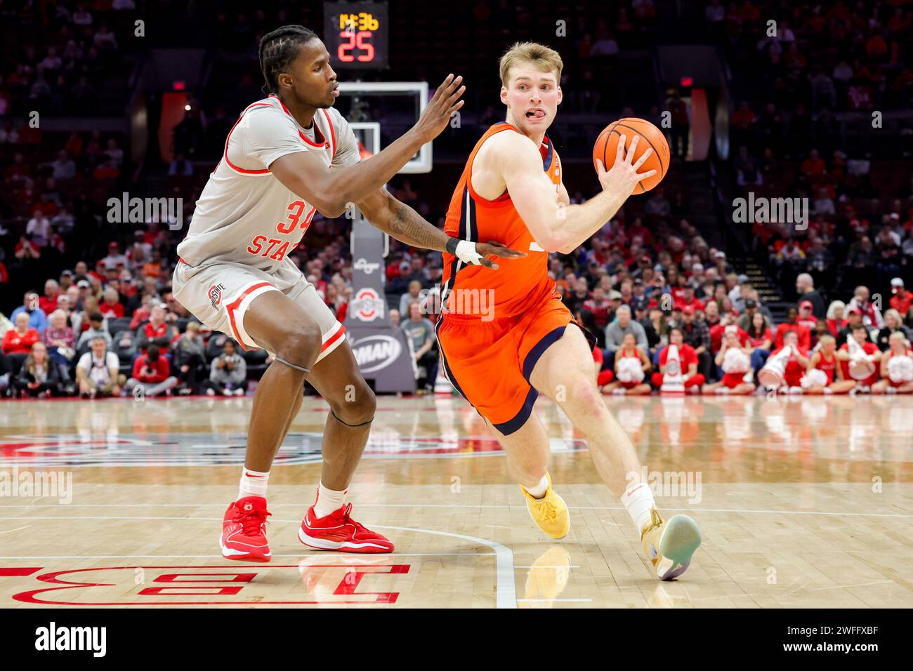 Columbus, Ohio, USA. 30th Jan, 2024. Illinois Fighting Illini forward ...