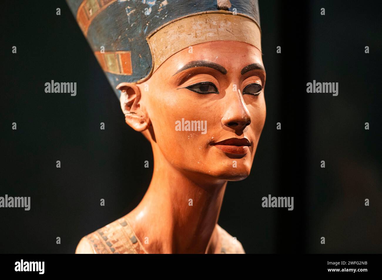 Berlin, Germany. 30th Jan, 2024. The bust of Queen Nefertiti (around ...