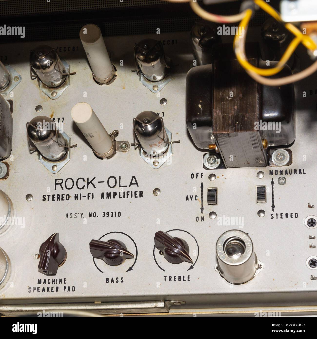 Old Rock-Ola jukebox dusty and greasy internals Stock Photo - Alamy