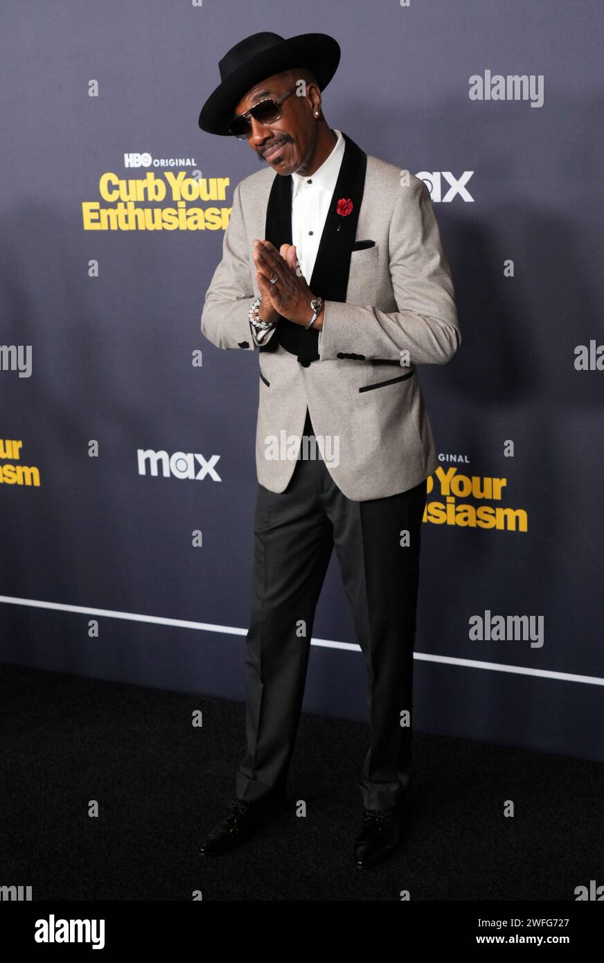 J.B. Smoove arrives at the "Curb Your Enthusiasm" final season premiere ...