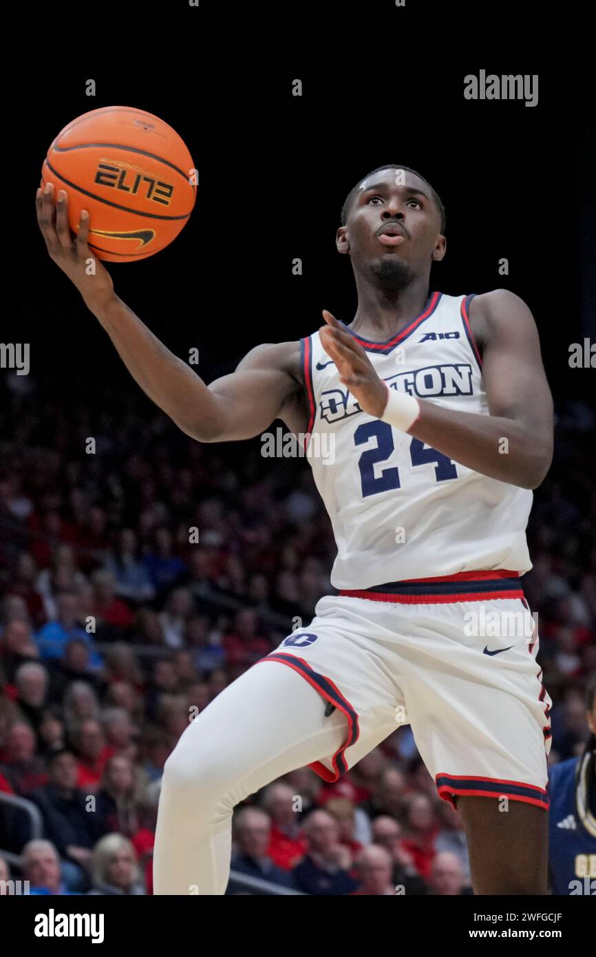 Dayton guard Kobe Elvis (24) drives to the basket during an NCAA ...