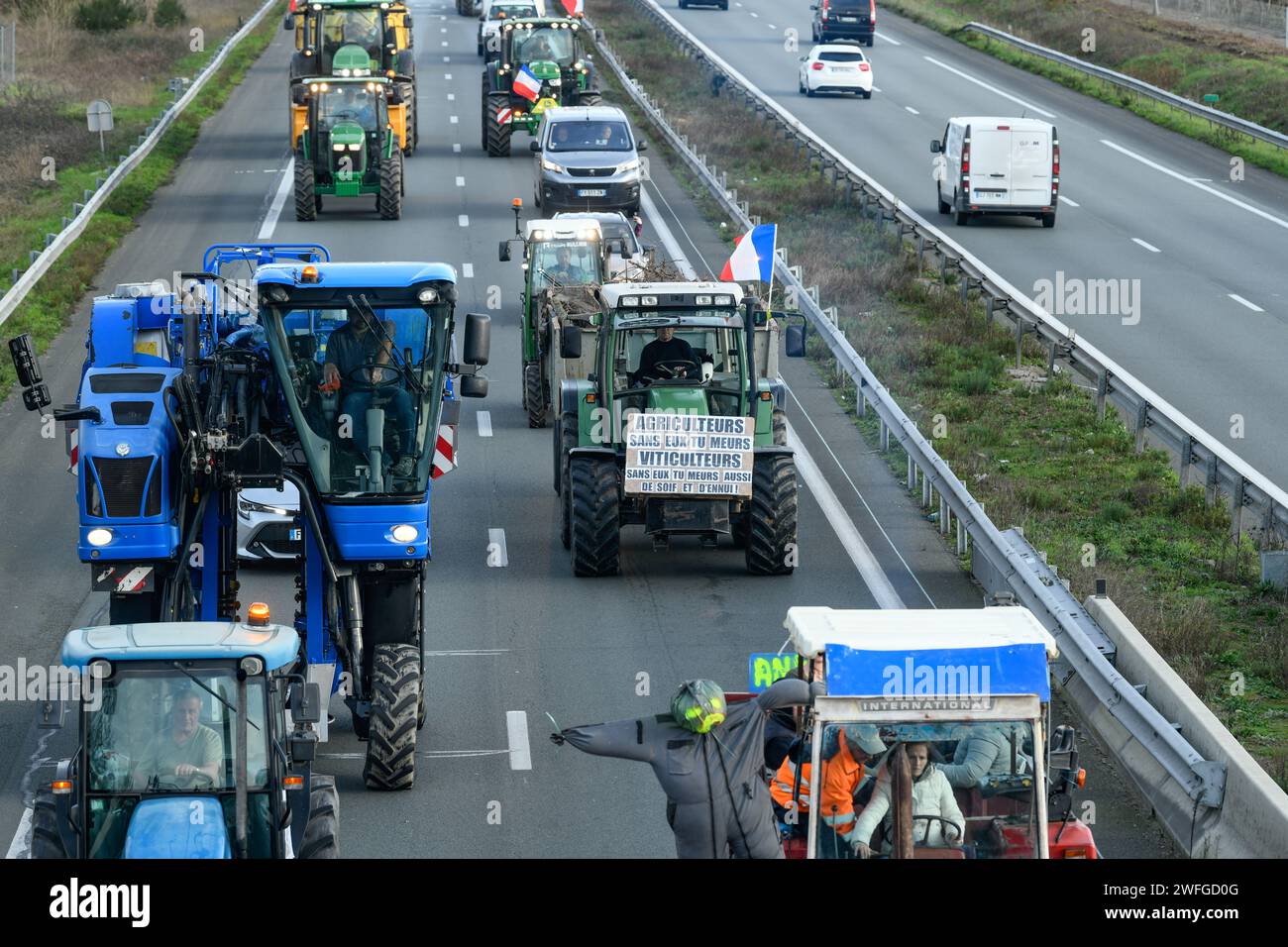 France, Bordeaux, 29 January 2024, Farmers' demonstration, blockade of ...