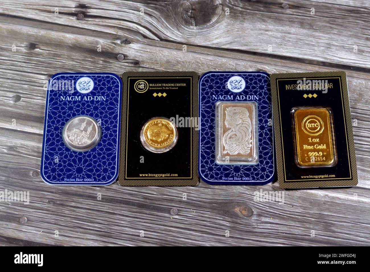 Uk gold bars hi-res stock photography and images - Alamy