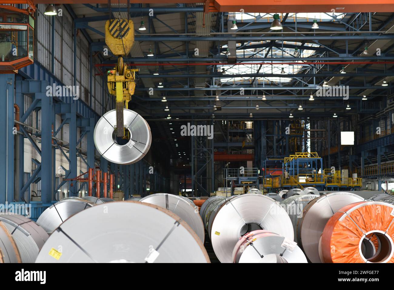 Stock production hi-res stock photography and images - Alamy