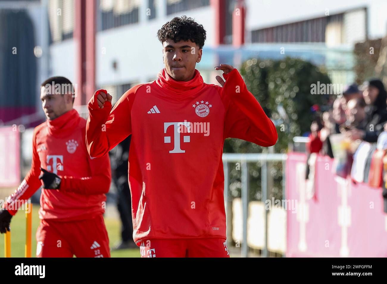 Muenchen, Deutschland. 30th Jan, 2024. Adam Aznou (FC Bayern Muenchen ...