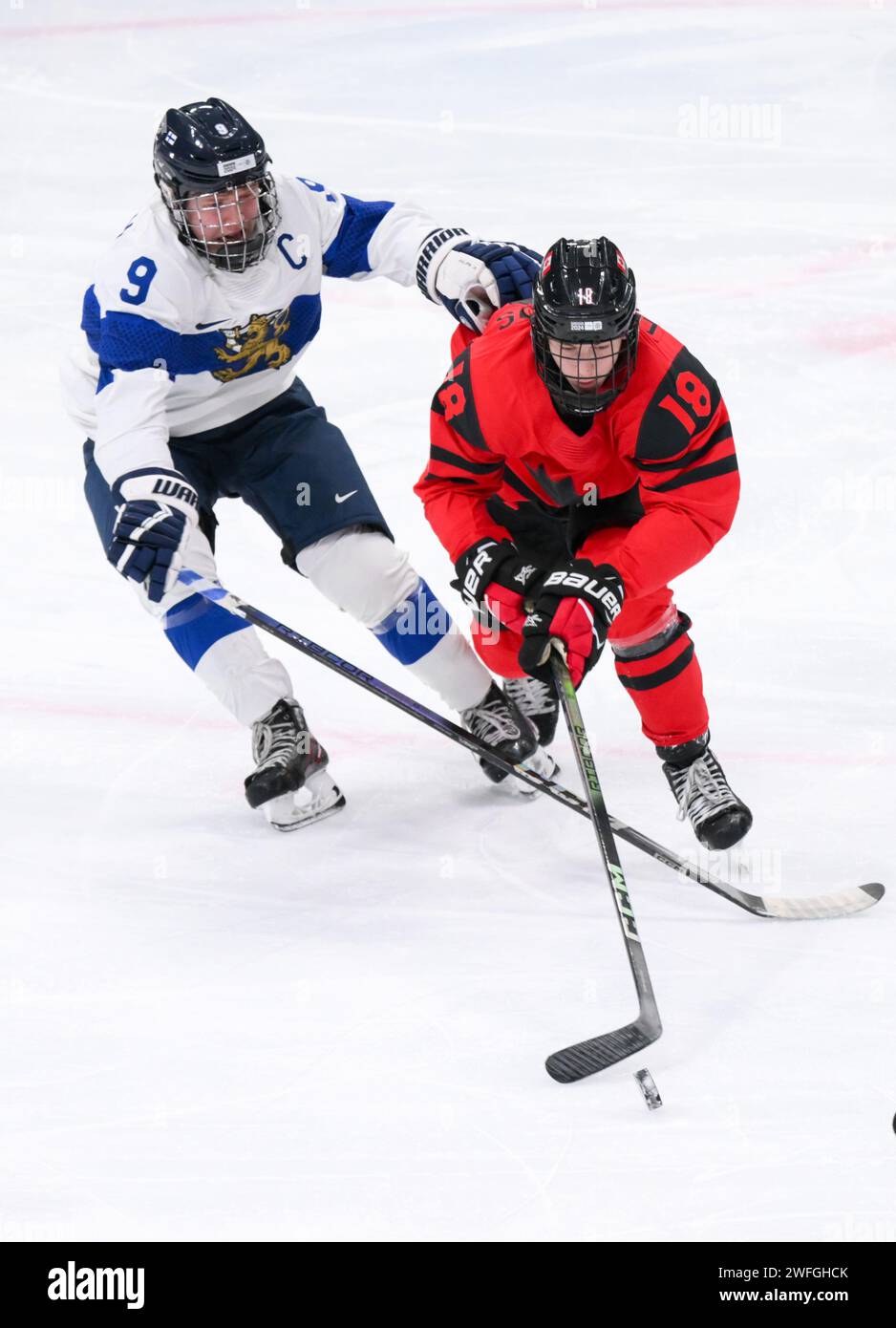 Gangneung, South Korea. 31st Jan, 2024. Eelis Uronen (L) of Finland ...