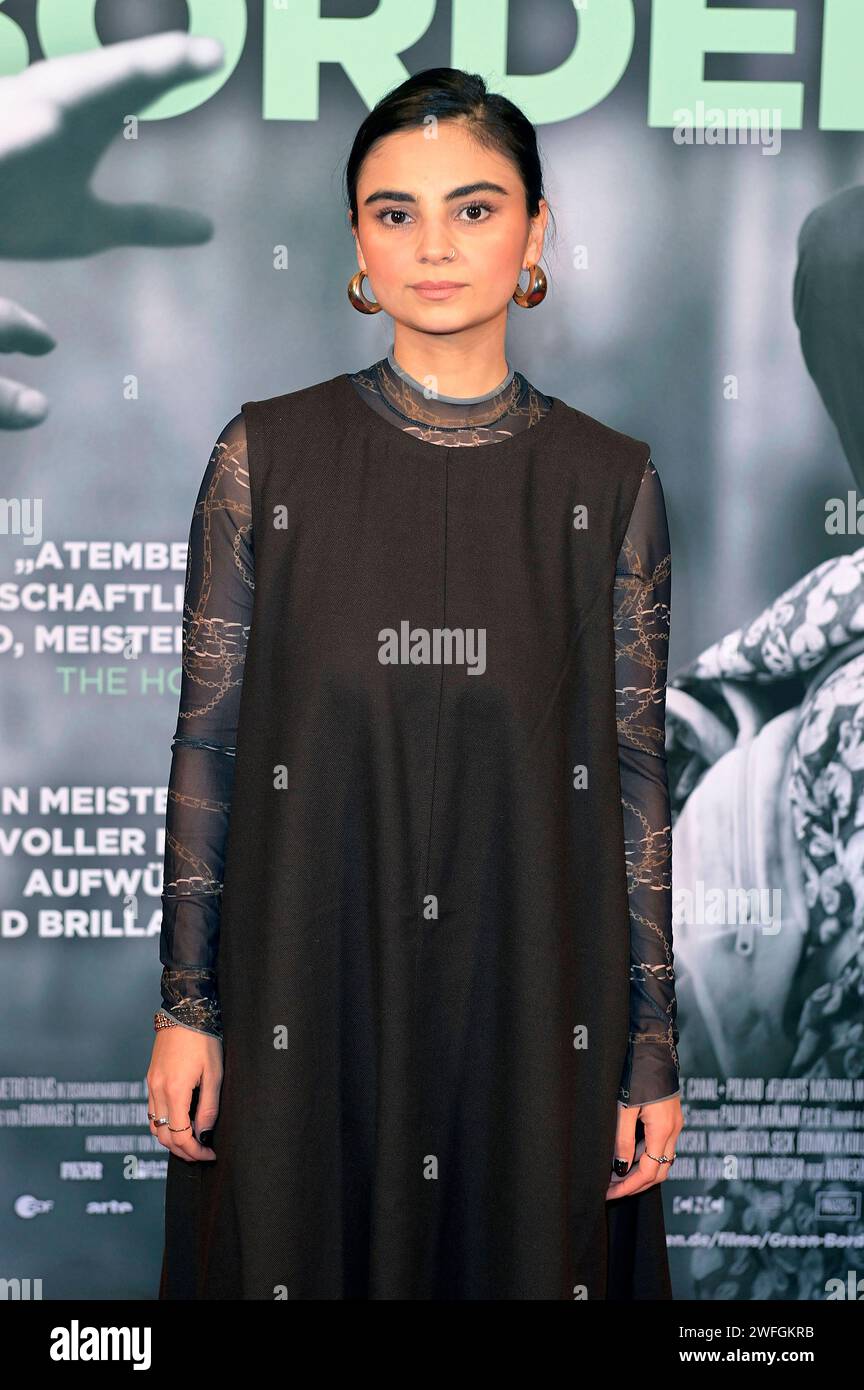 Bayan Layla bei der Premiere des Kinofilms Green Border im Delphi ...