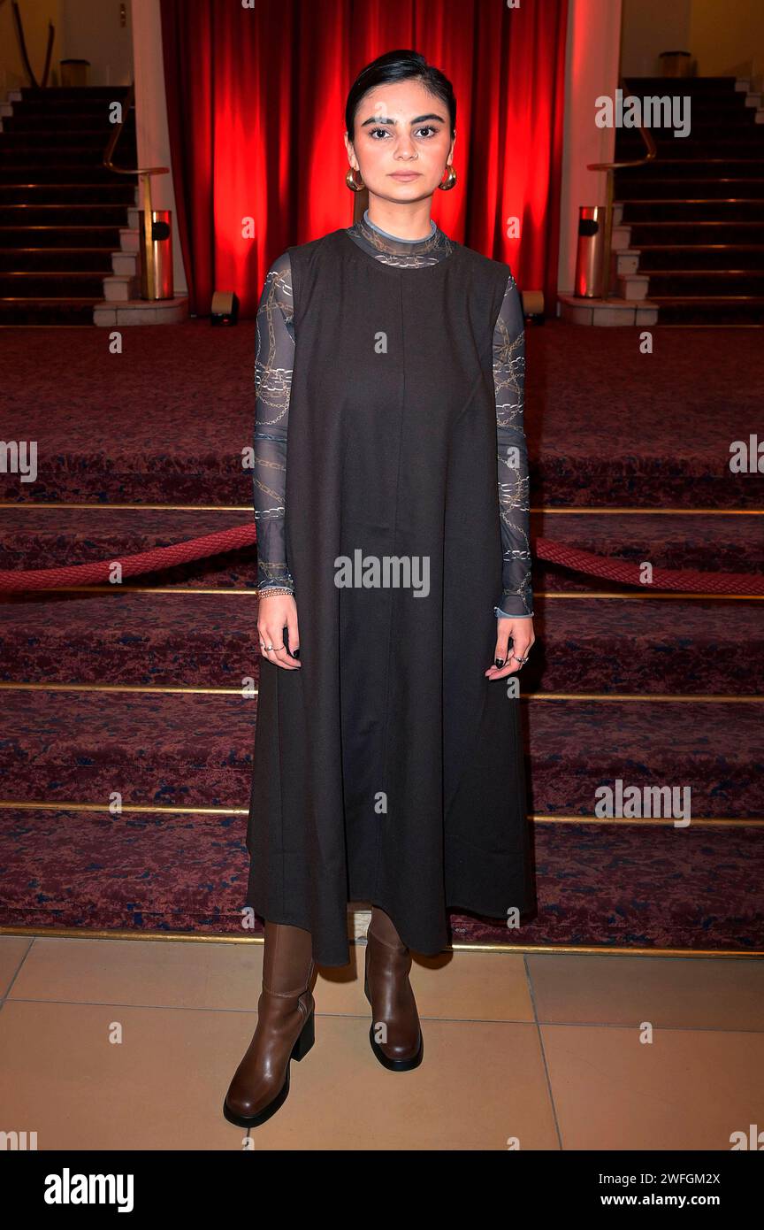 Bayan Layla bei der Premiere des Kinofilms Green Border im Delphi ...