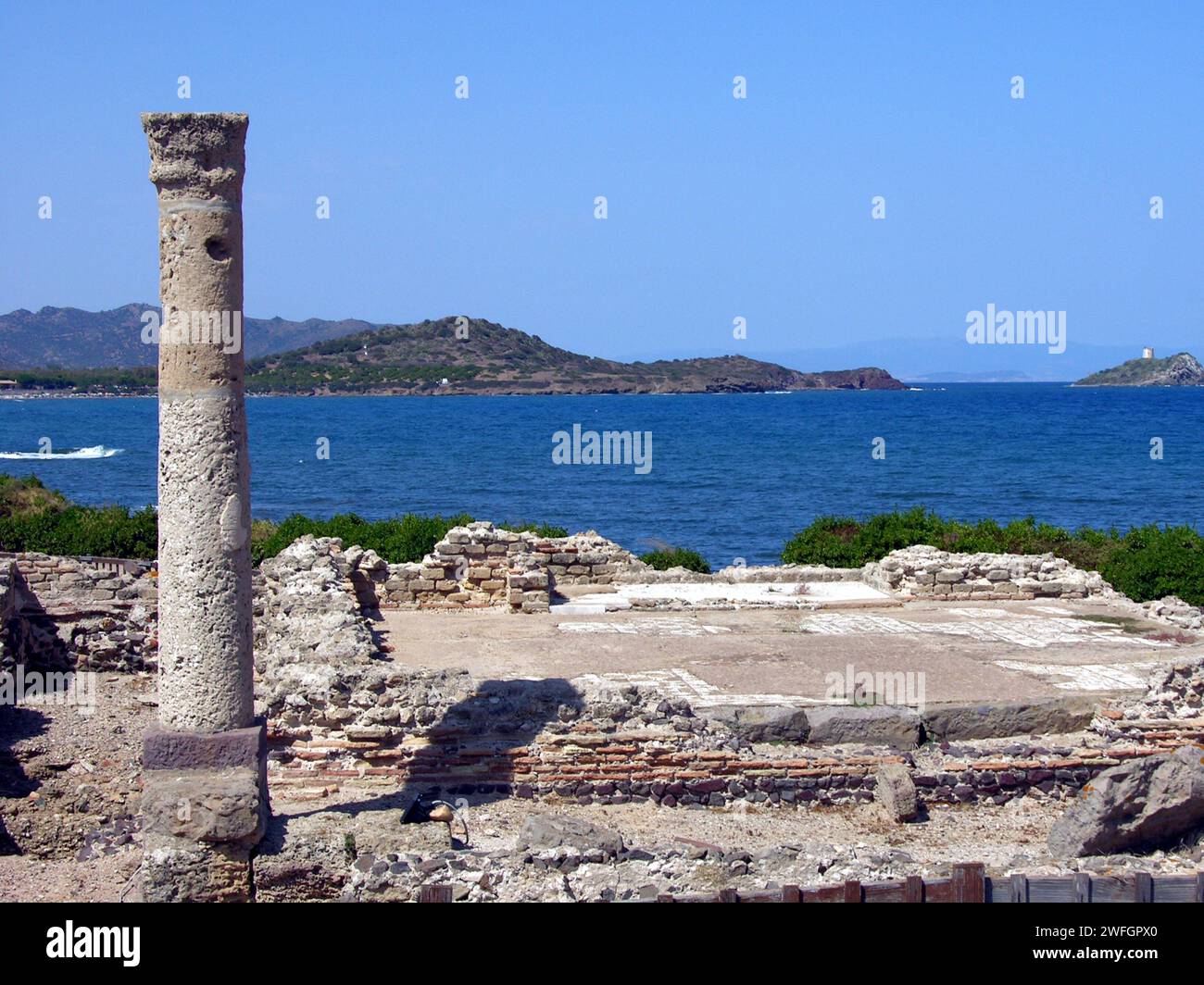 Spiaggia sul mare hi-res stock photography and images - Alamy
