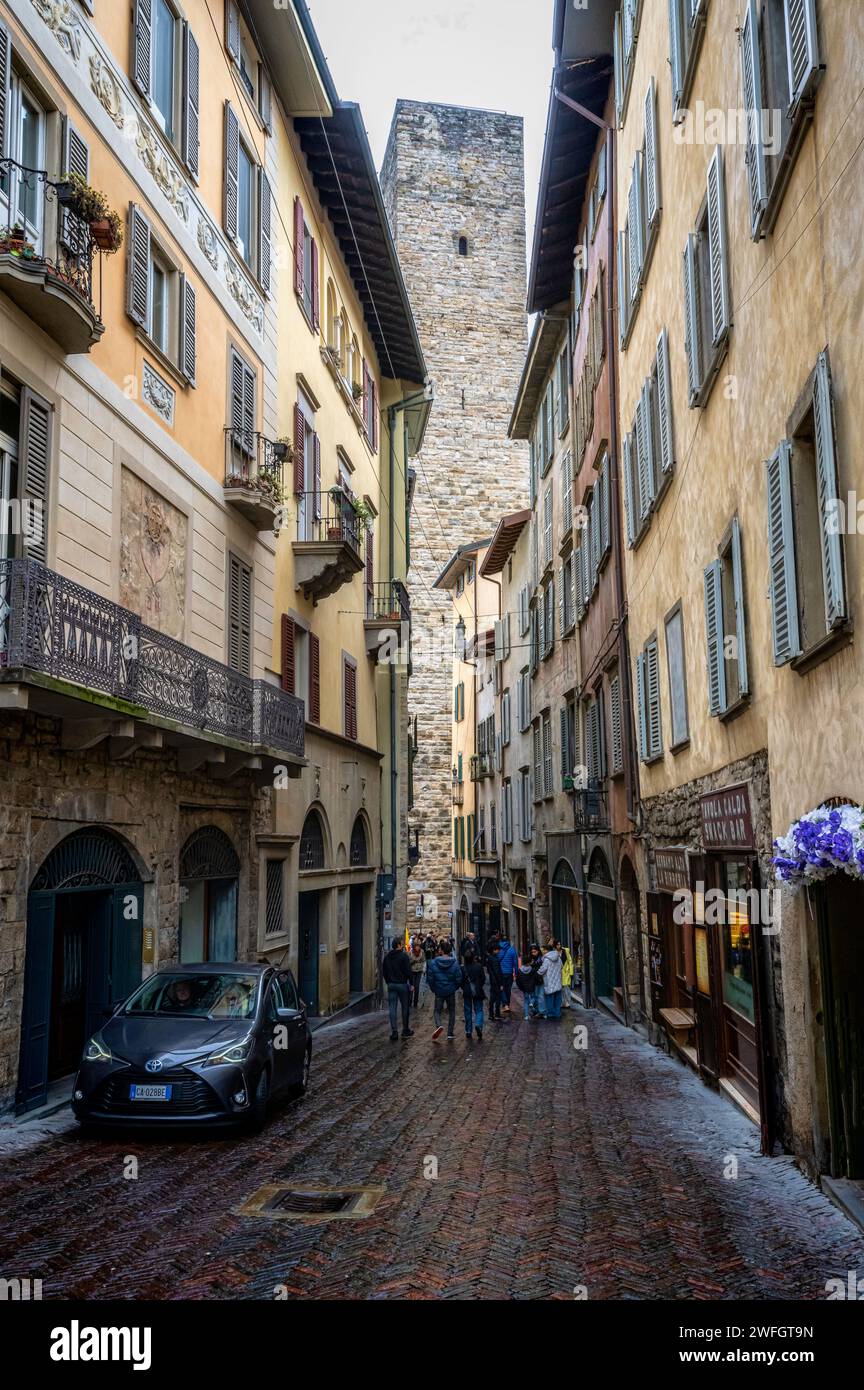 Bergamo italian renaissance architecture hi-res stock photography and ...