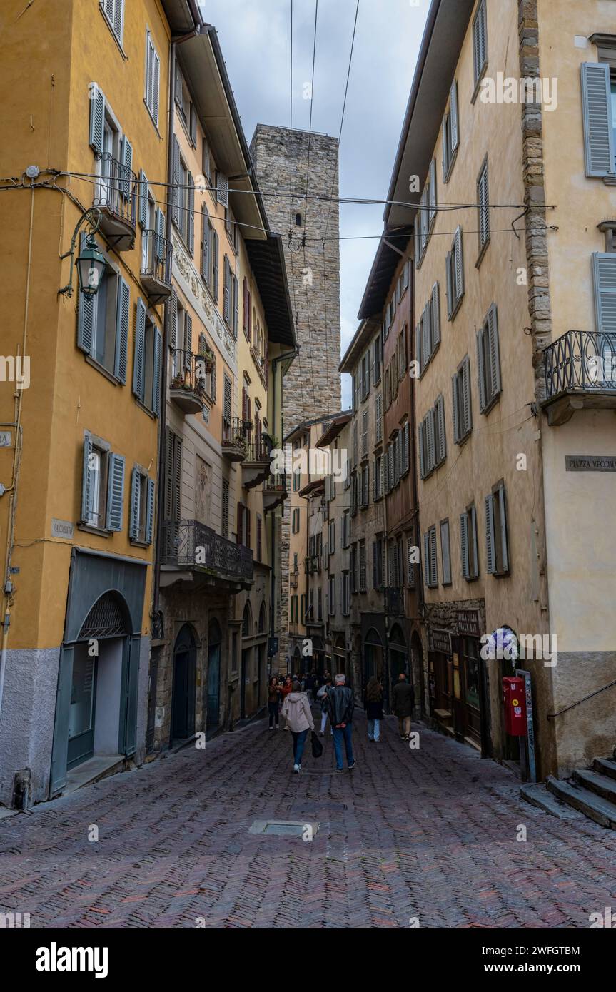 Bergamo italian renaissance architecture hi-res stock photography and ...