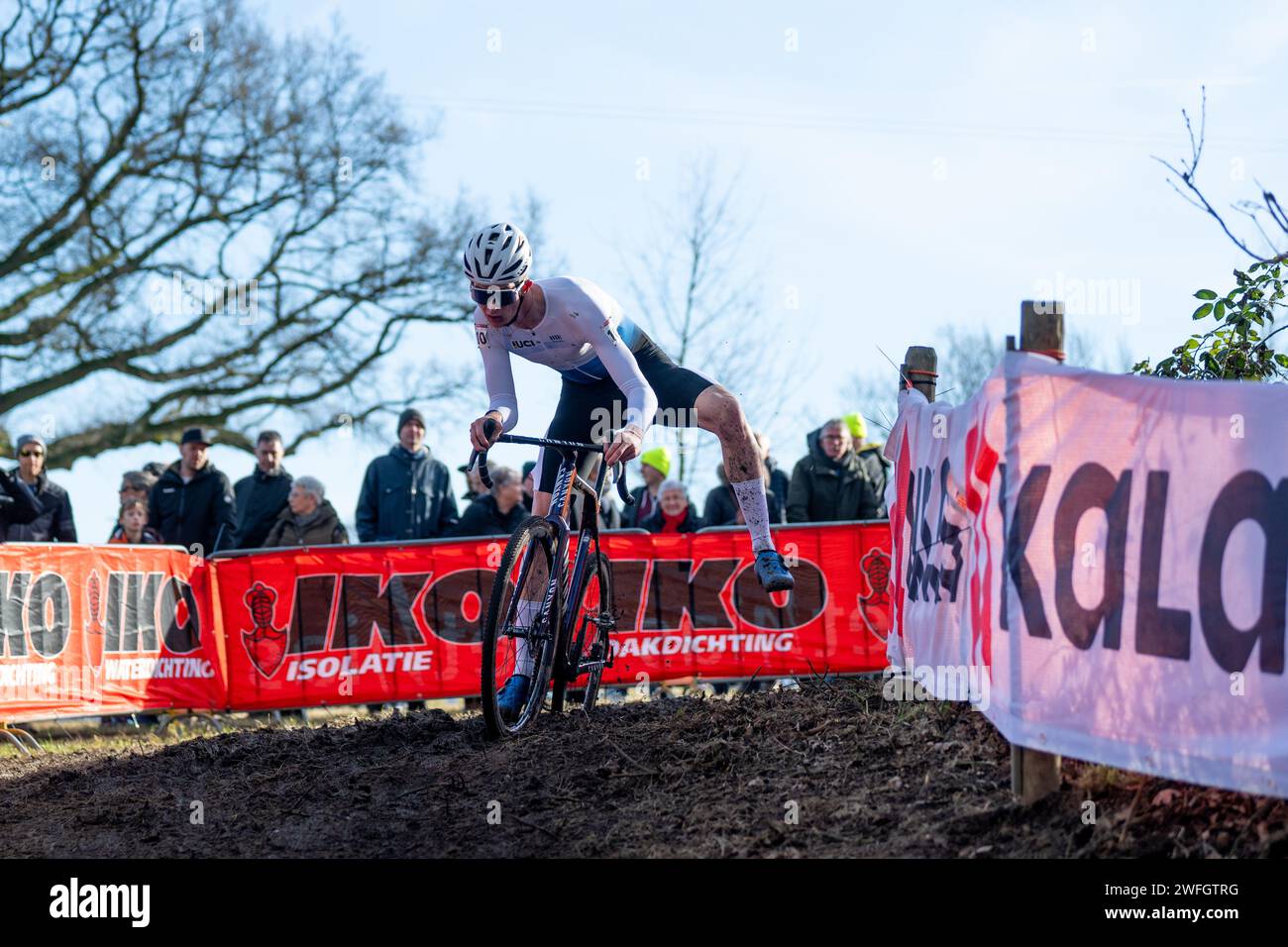 Tibor del Grosso rides in the UCI Cyclocross World Cup - Hoogerheide ...