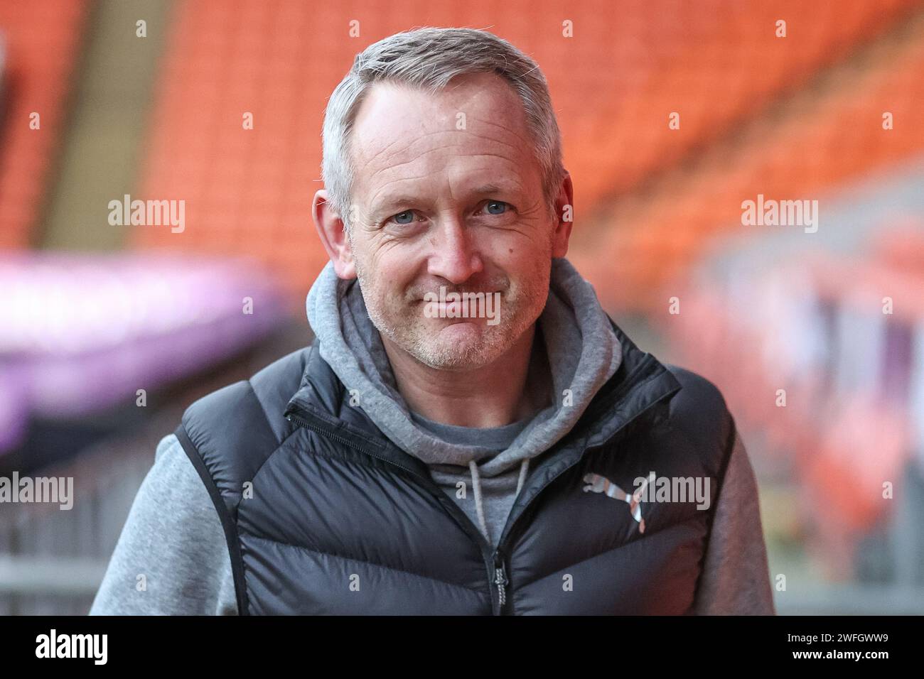 Neil Critchley head coach of Blackpool during the Bristol Street Motors ...
