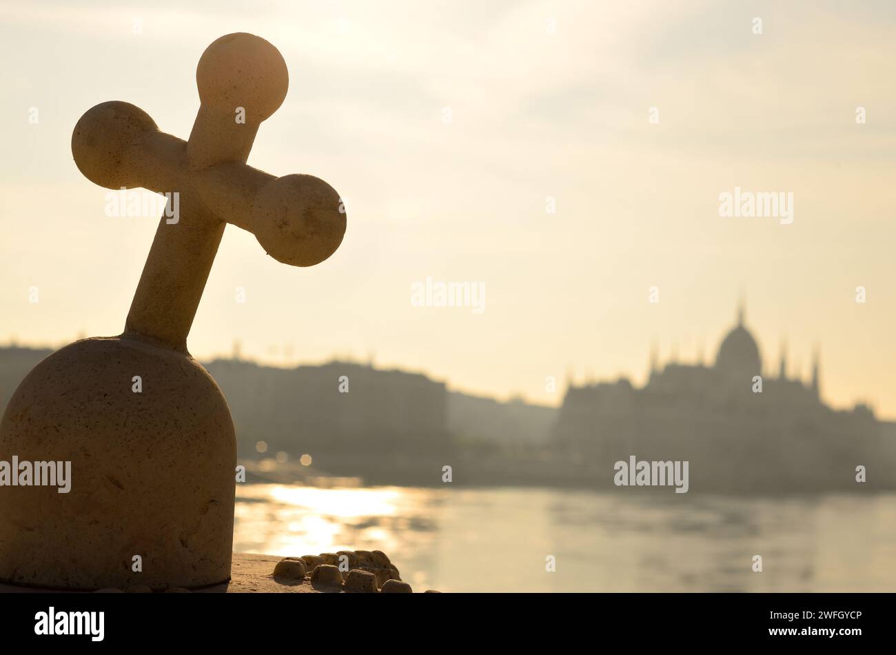 Cross in the bridge of Margarit and Parlament, Budapest, Hungary Stock ...