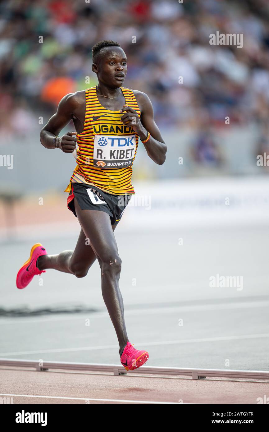 Rogers KIBET participating in the 10.000 m at the World Athletics ...