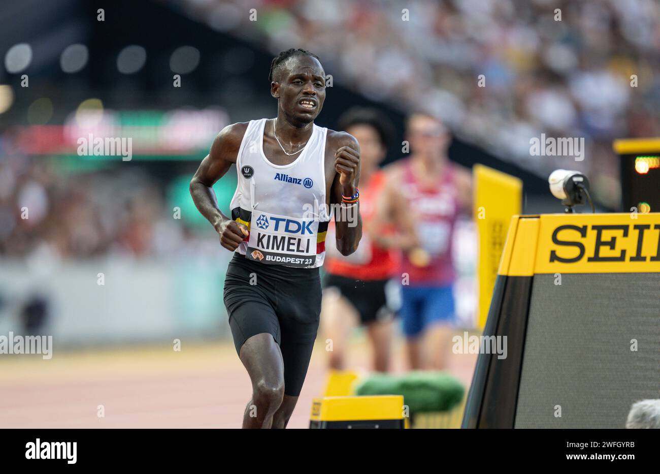 Isaac KIMELI participating in the 10.000 m at the World Athletics ...