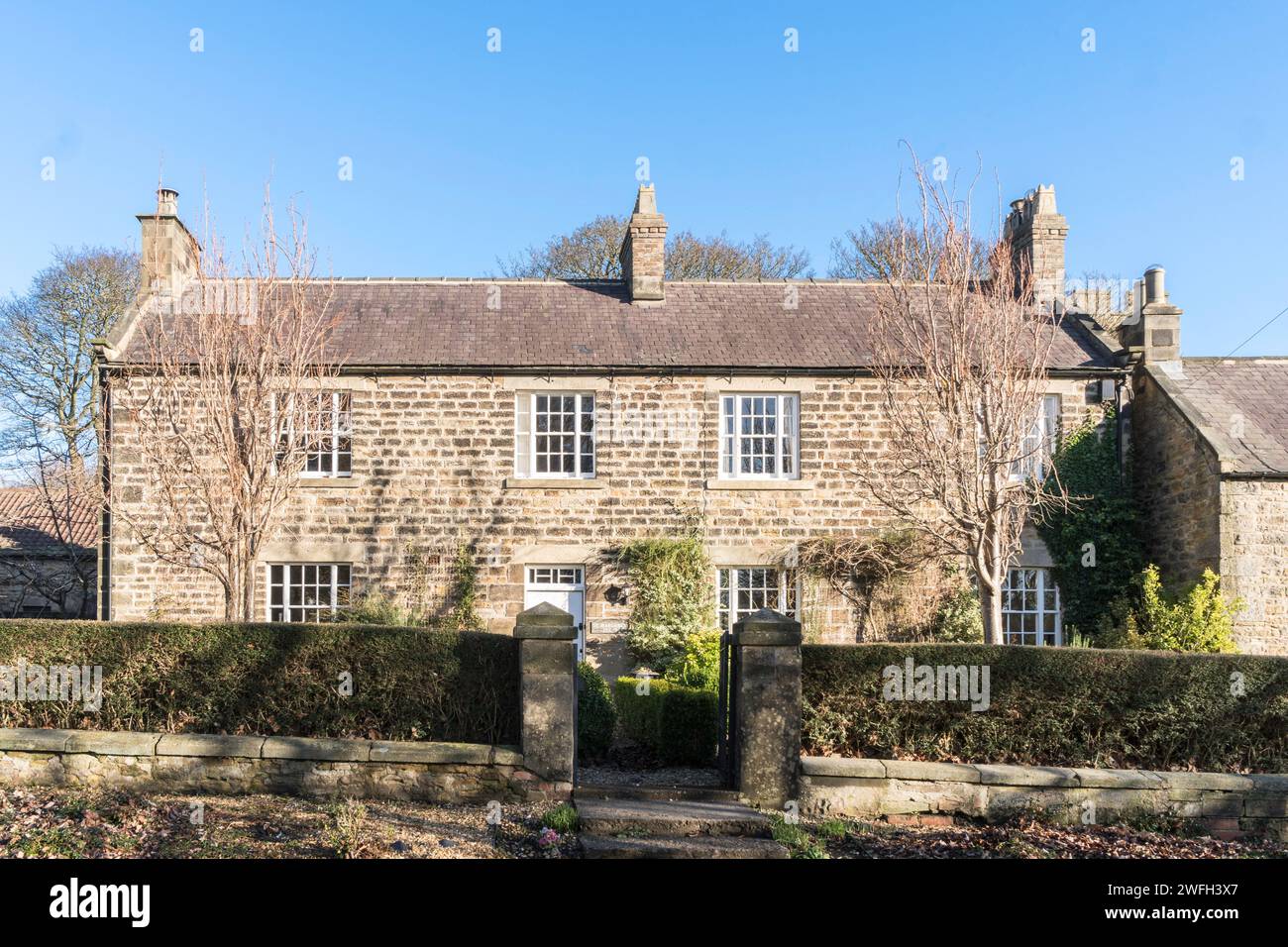 St margaret cottage hi-res stock photography and images - Alamy