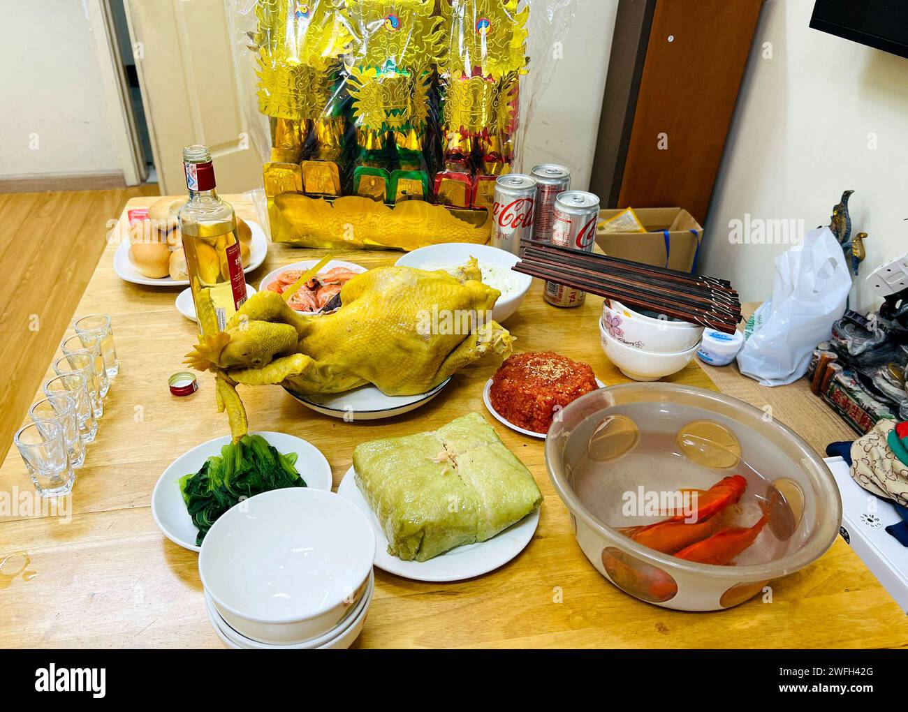 Kitchen god hi-res stock photography and images - Alamy