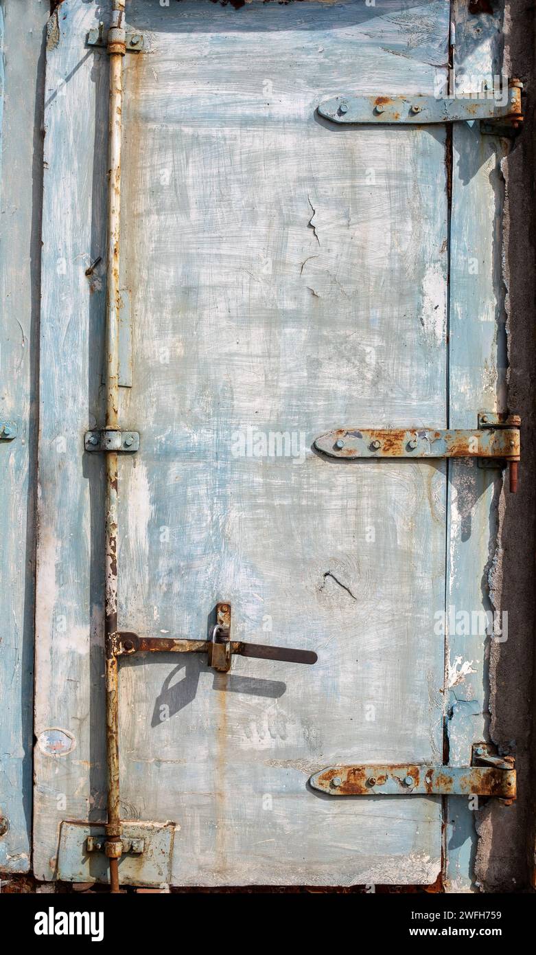 Door rust handle backdrop hi-res stock photography and images - Alamy