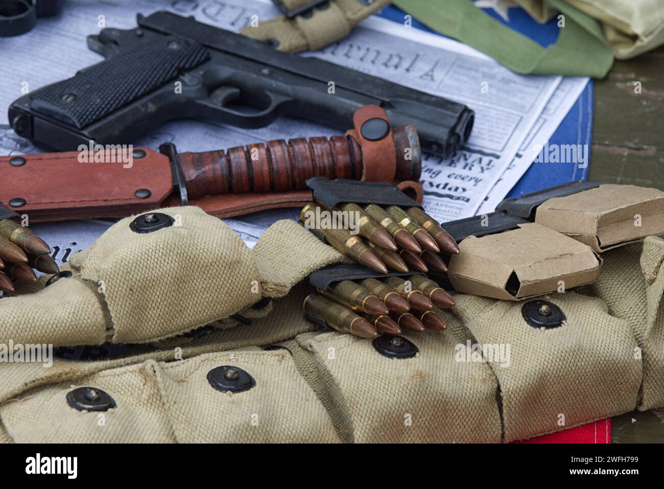 world war 1, pistol knife and bullets Stock Photo - Alamy