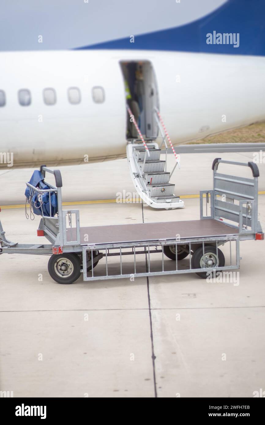 Empty luggage trolley hi-res stock photography and images - Alamy