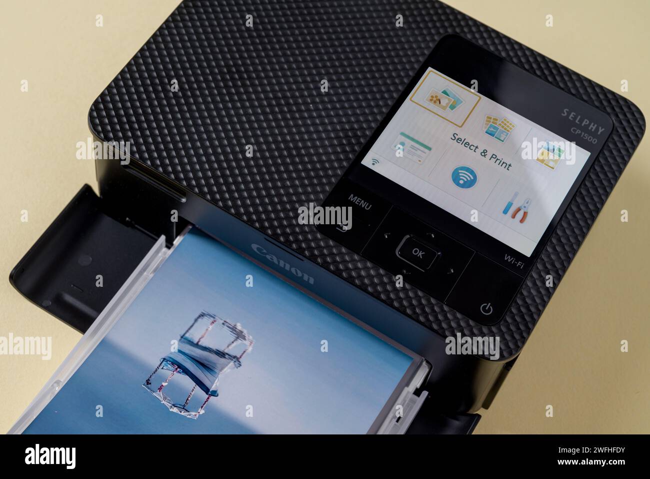 Thermal dye sublimation hi-res stock photography and images - Alamy