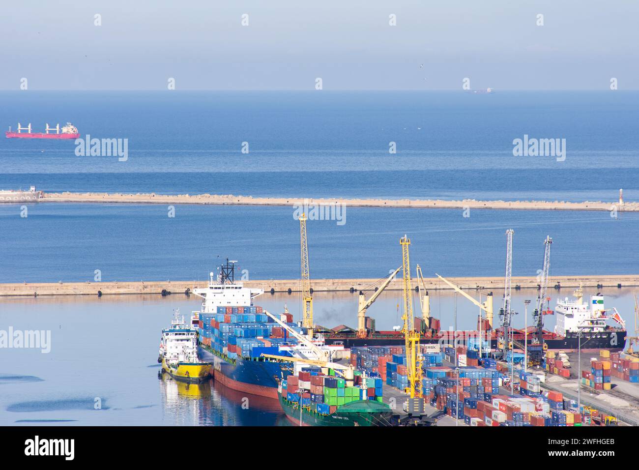 Algiers port hi-res stock photography and images - Alamy