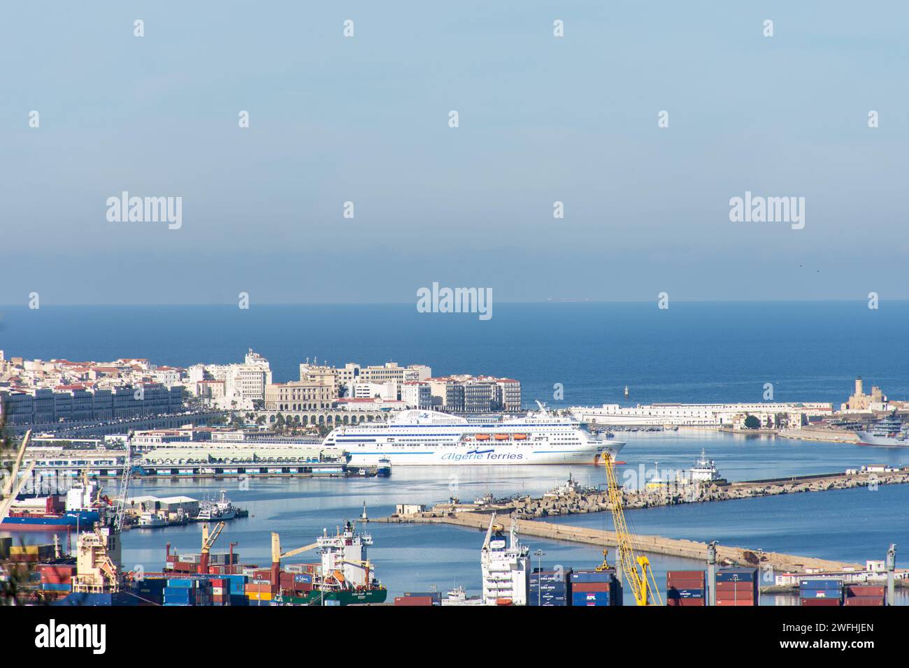 Algiers port hi-res stock photography and images - Alamy