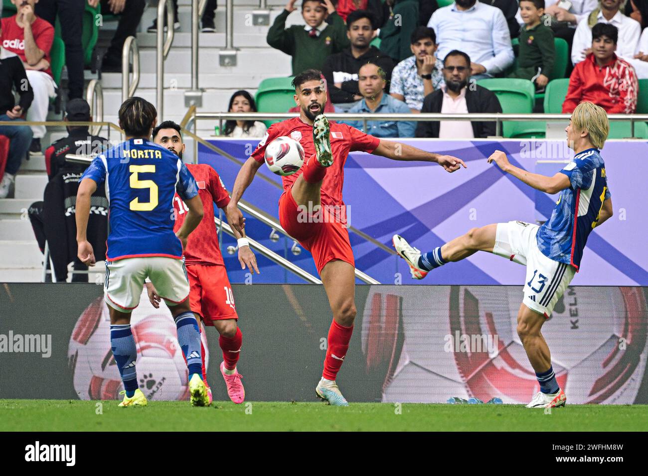 Bahrain vs japan soccer hi-res stock photography and images - Alamy