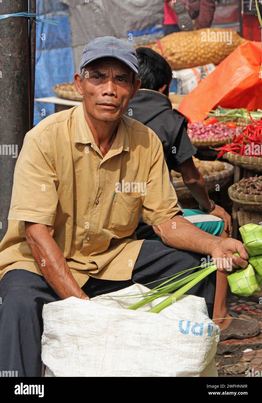 Woven palm hi-res stock photography and images - Alamy