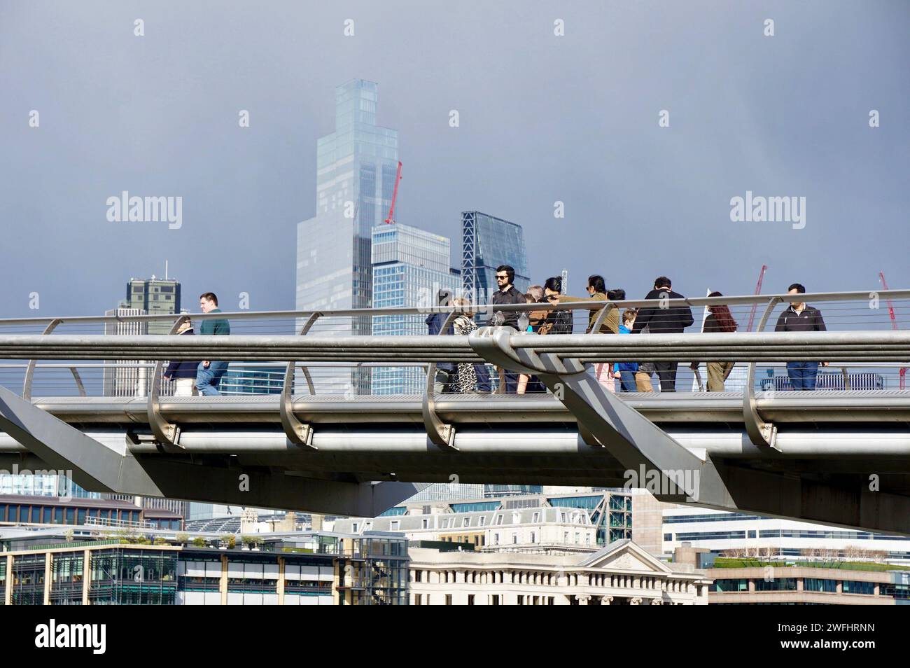 London Millennium Foot Bridge Stock Photo - Alamy
